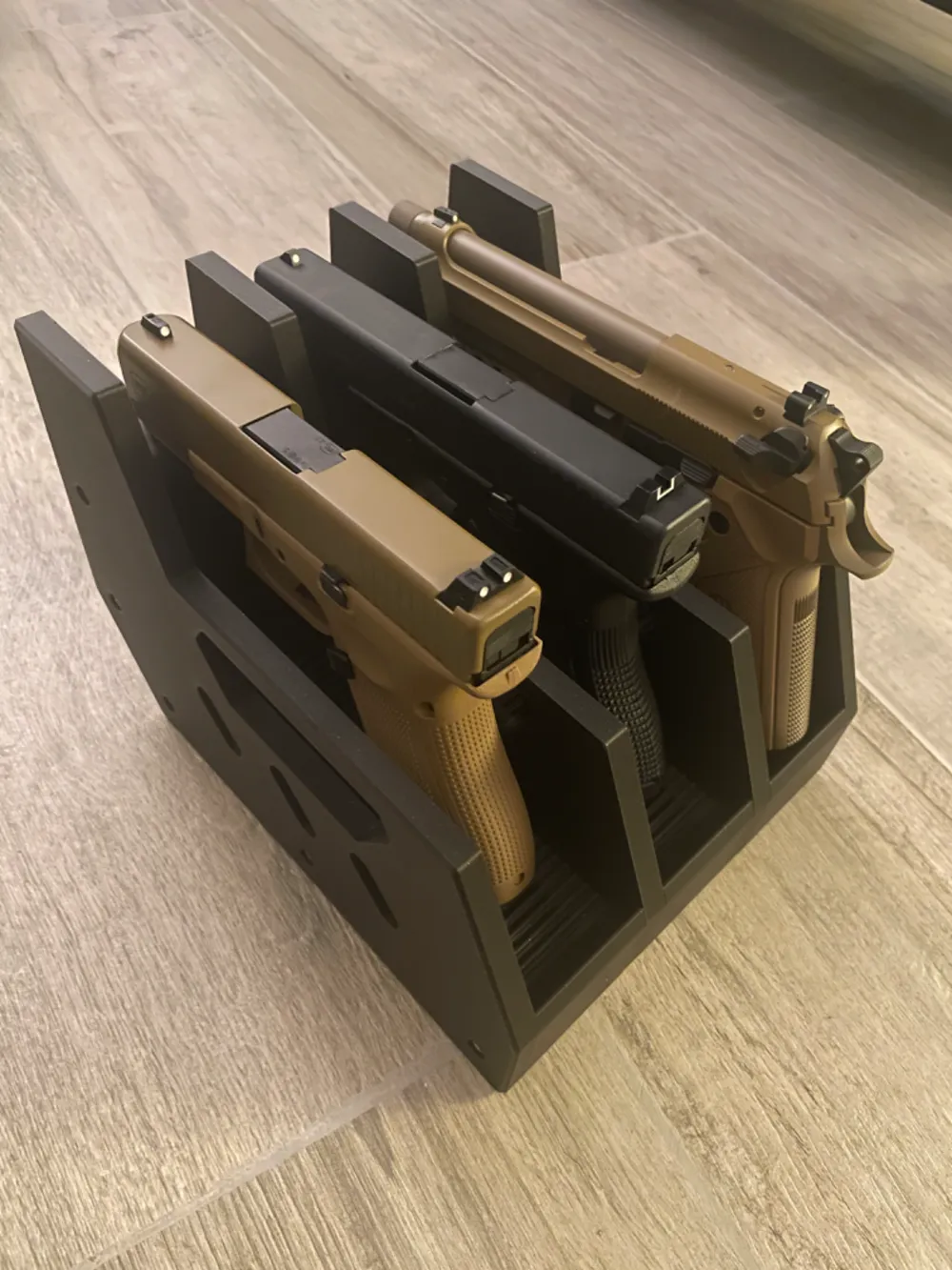 Modular pistol/gun rack (Glock, S&W, Sig, Ruger) by T.giovanzana ...