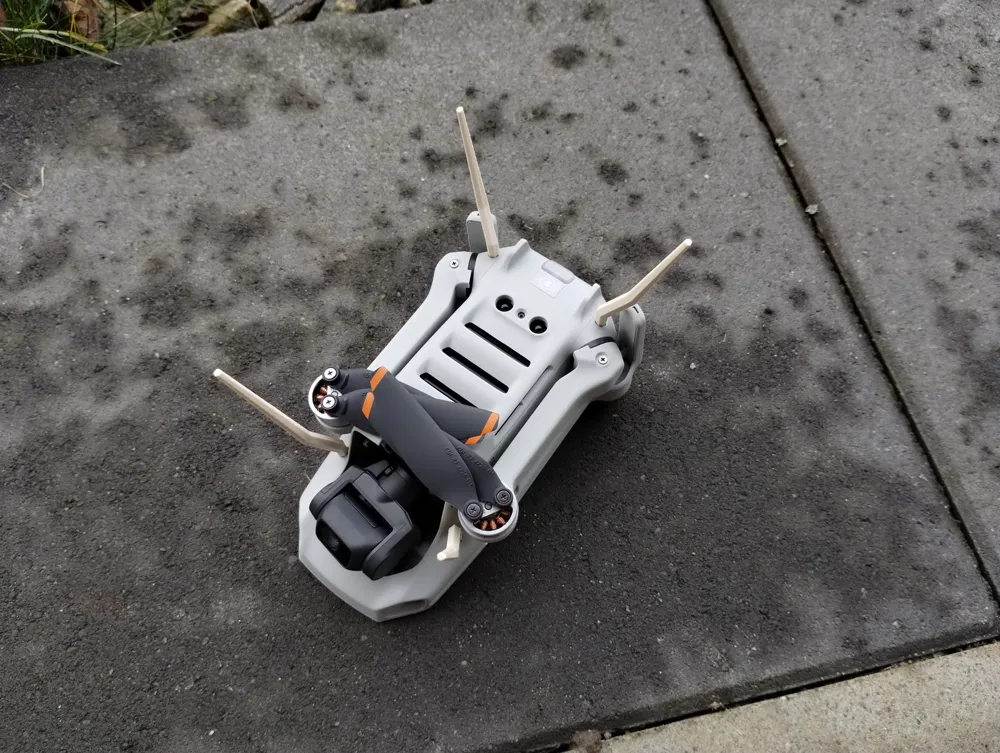 DJI Mini 2 / SE / 4K Risers, Landig gear, legs - Free 3D Print Model ...