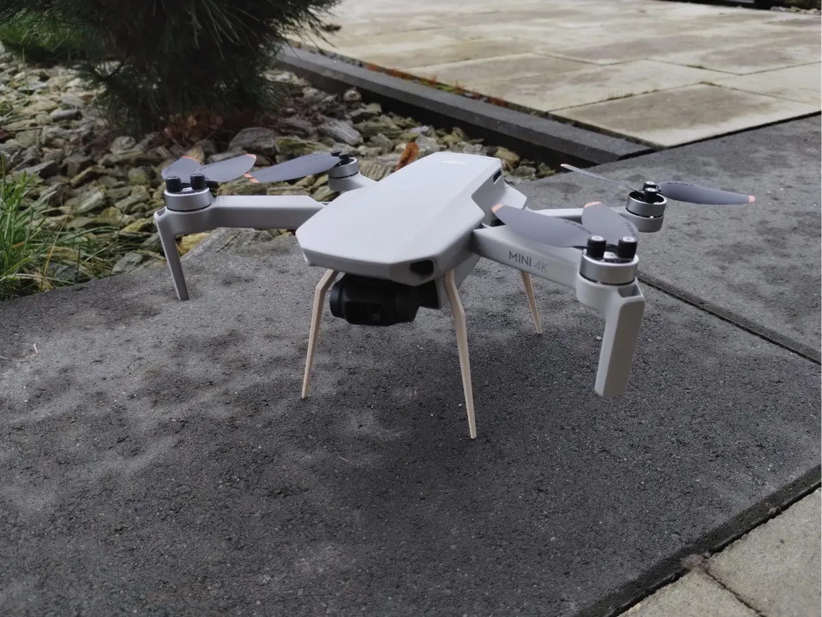 DJI Mini 2 / SE / 4K Risers, Landig gear, legs - Free 3D Print Model ...