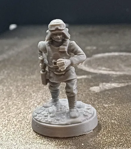 Imperial Commander Miniature - Free 3D Print Model - MakerWorld