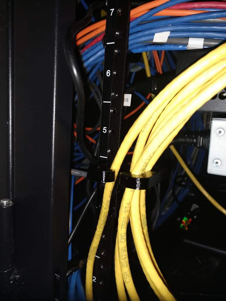 1U Rackmount Cable Management Rings by kevin.boulware - MakerWorld