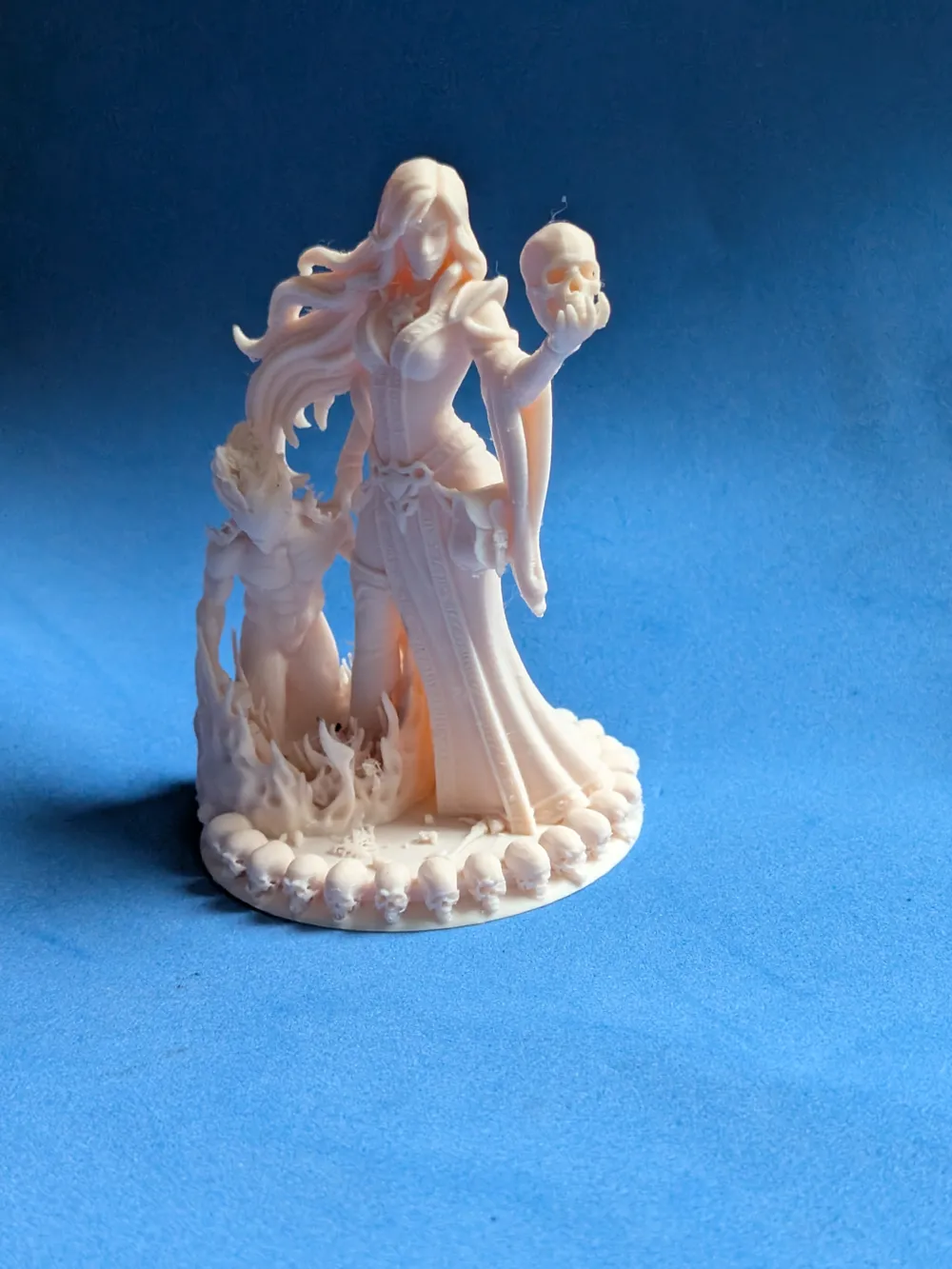 female human summoner miniatur - Free 3D Print Model - MakerWorld
