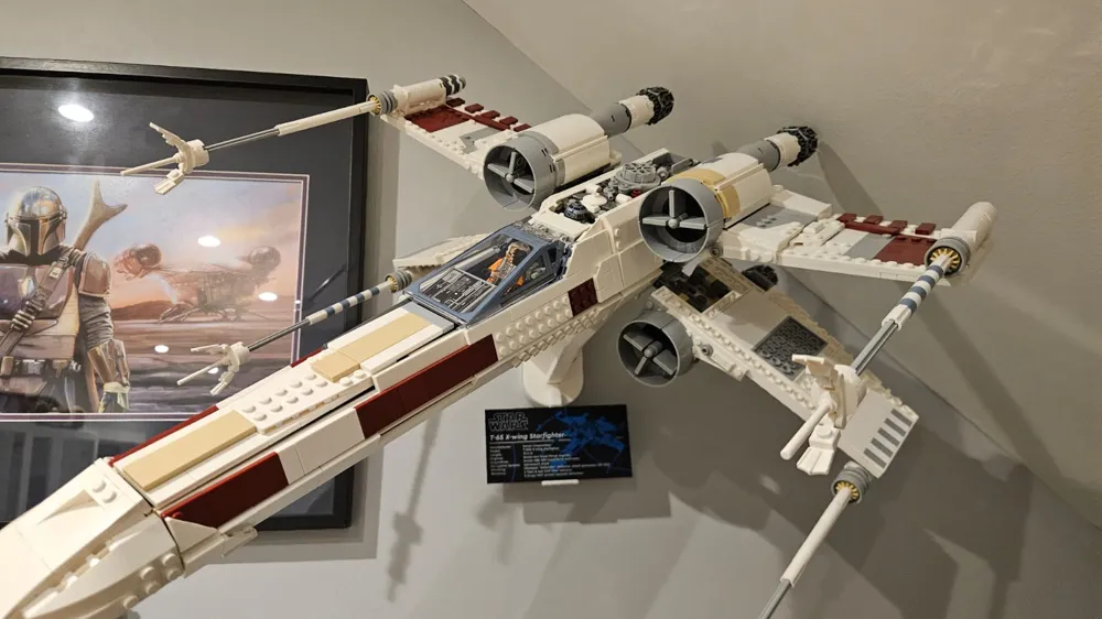 Xwing UCS 75355 wallmount - Free 3D Print Model - MakerWorld