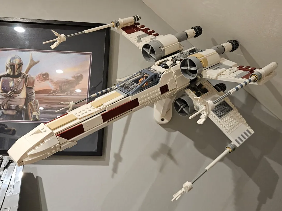 Xwing UCS 75355 wallmount - Free 3D Print Model - MakerWorld