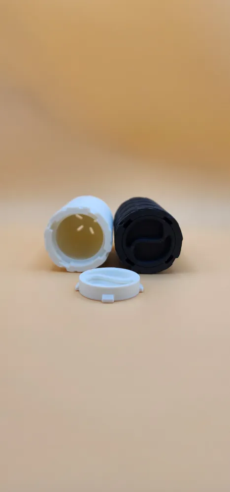 Modern Textured Salt and Pepper Shaker Set - Free 3D Print Model ...