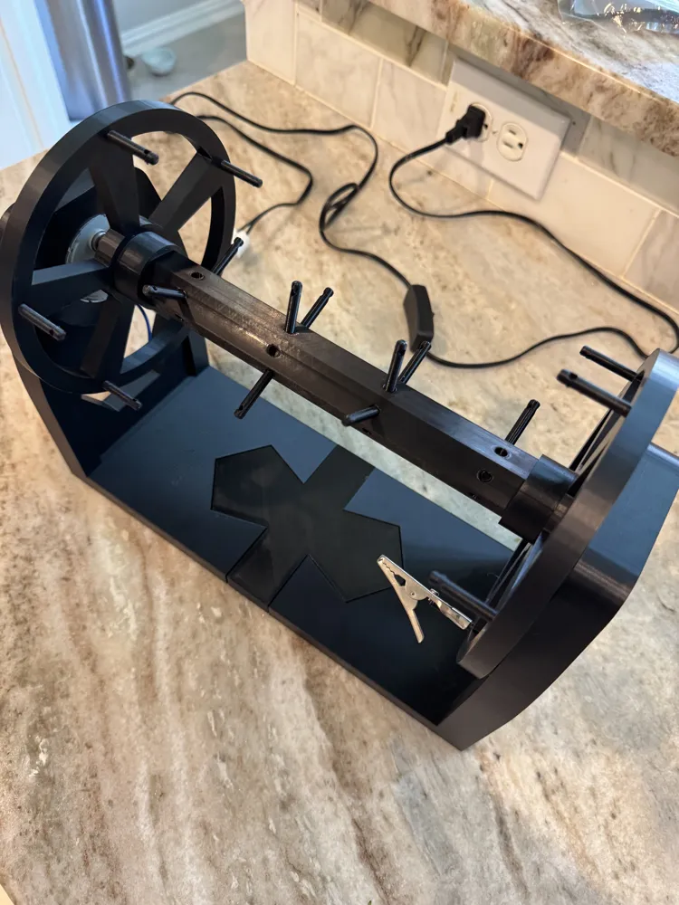 Fishing Lure Turner for Curing in the Sun/UV Light - Free 3D Print ...