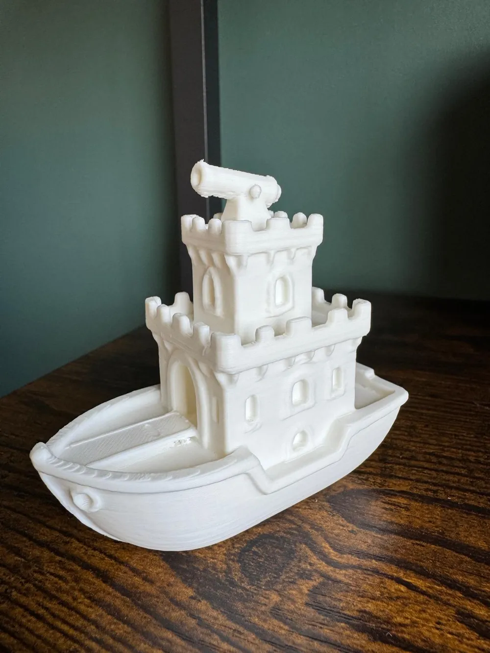 Castle Benchy by Gemarus MakerWorld: Download Free 3D Models