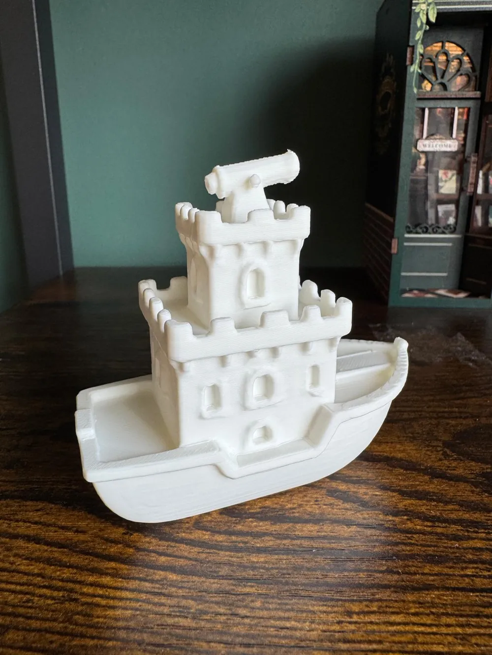 Castle Benchy by Gemarus MakerWorld: Download Free 3D Models