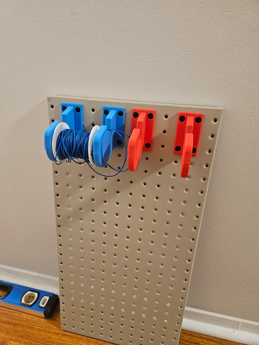 Simple Wire Spool Holder for Peg Board by jaeseonglee1981 - MakerWorld