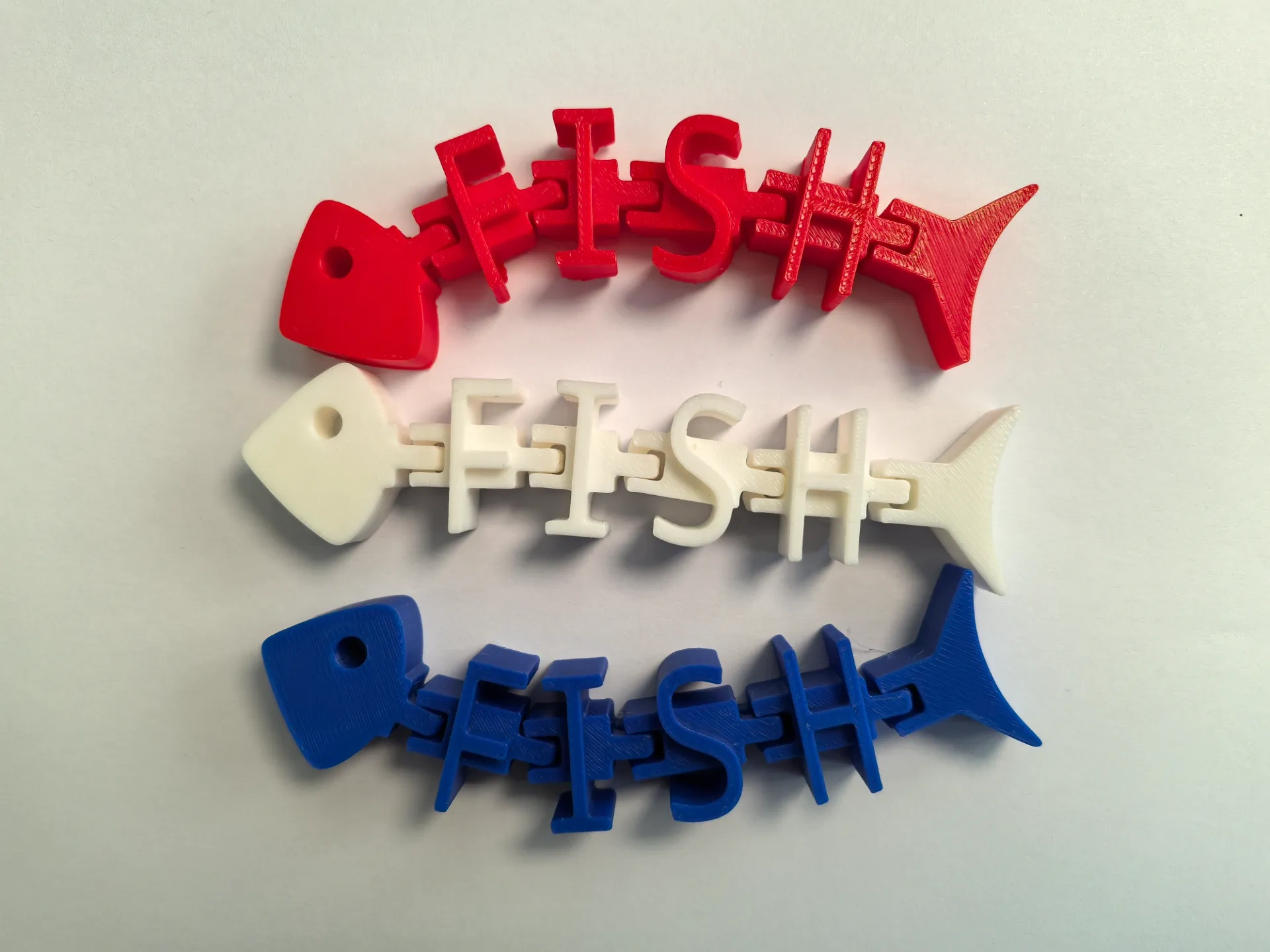 Articulated letter fish by 一枣 - MakerWorld