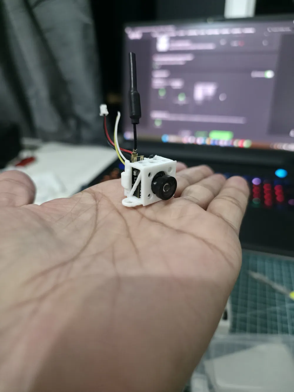 AIO FPV CAMERA MOUNT FOR FPV DRONE AND RC CARS - Free 3D Print Model ...