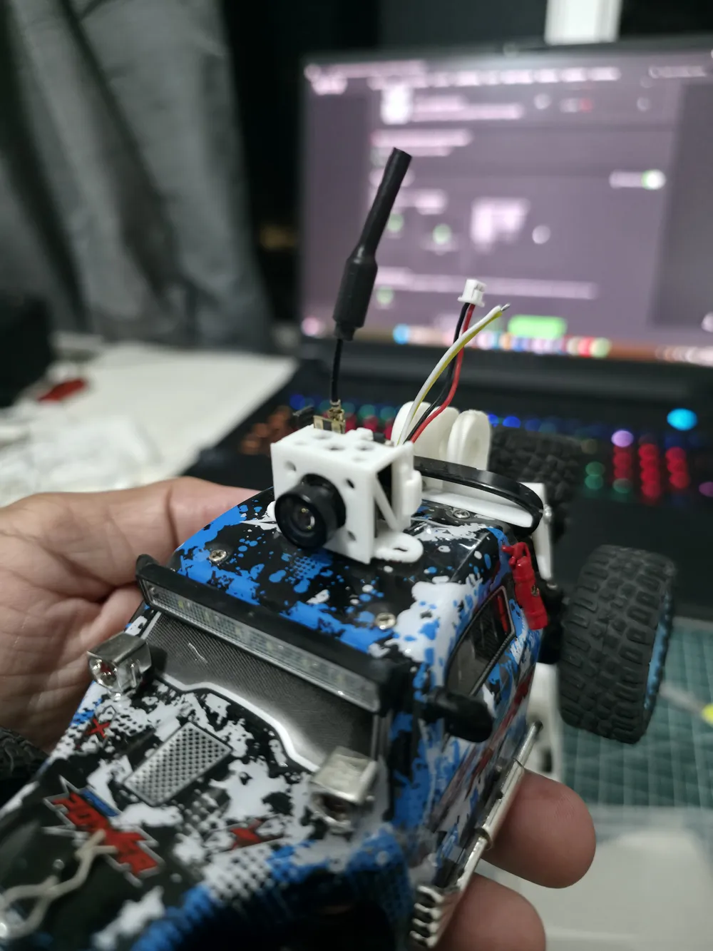 AIO FPV CAMERA MOUNT FOR FPV DRONE AND RC CARS - Free 3D Print Model ...