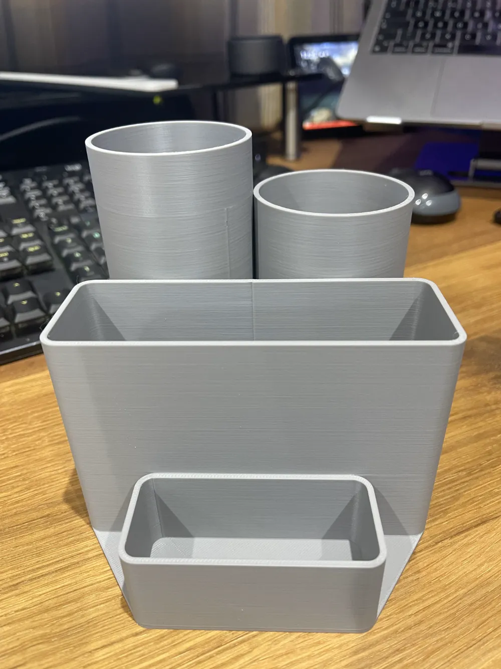 Simple 3D modeling tool organiser by AlexMiller - MakerWorld