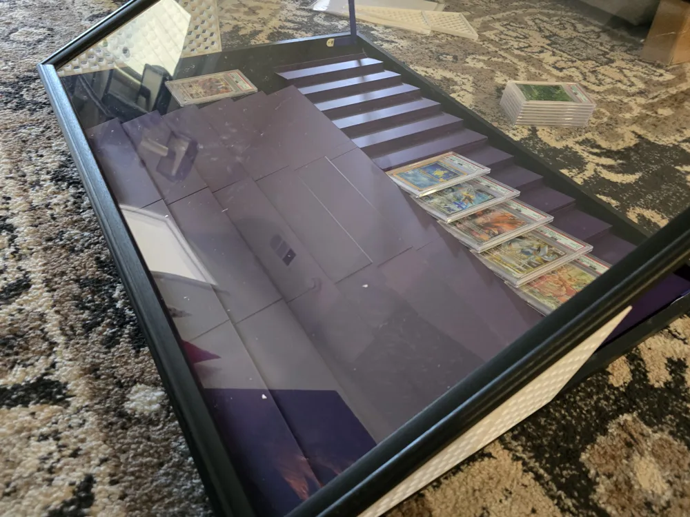 Display Case Raiser for Keep TCG/Card Display Open - Free 3D Print ...