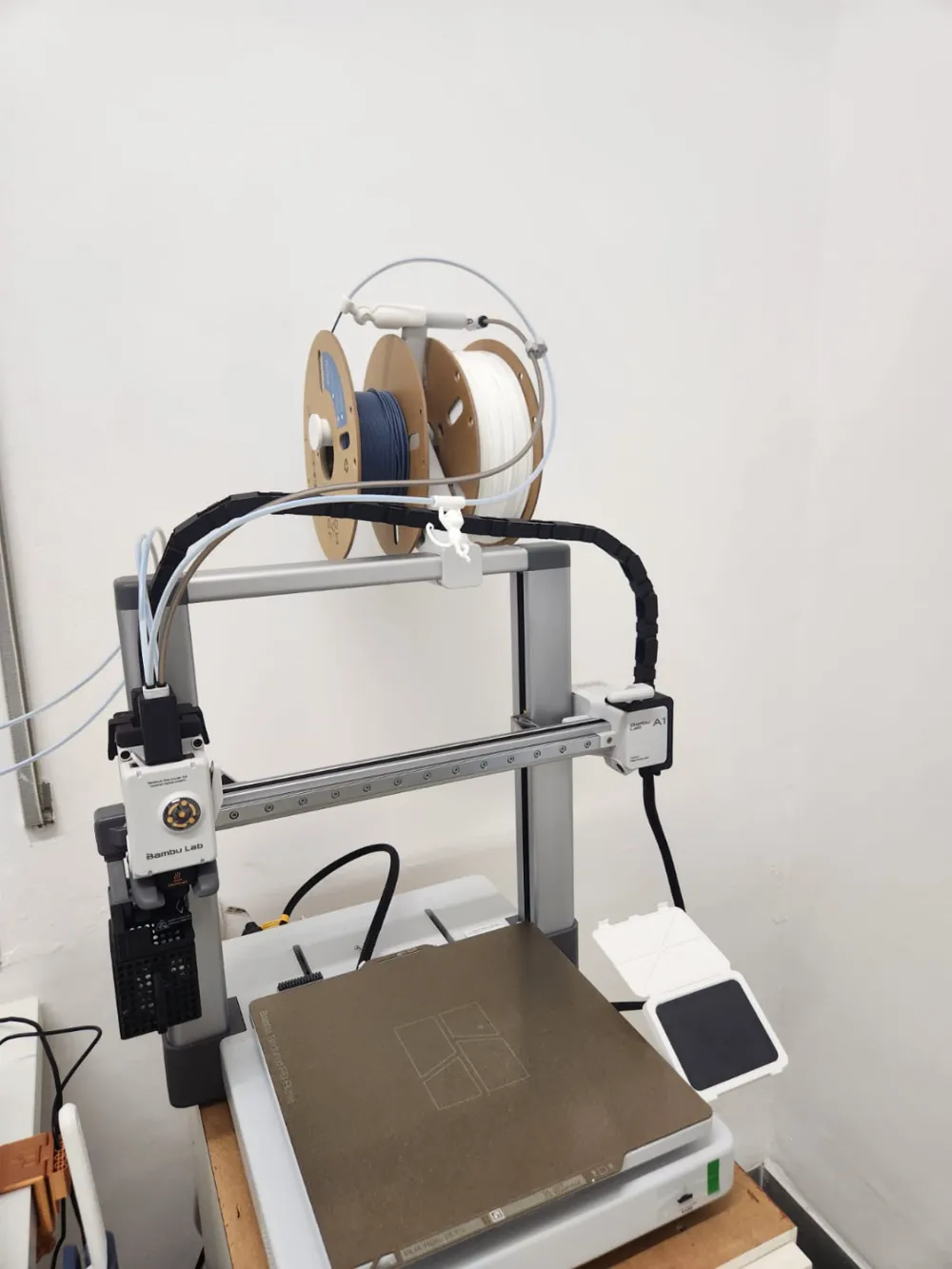 Swinging Monkey – PTFE Tube Buddy by MakerMorph - MakerWorld
