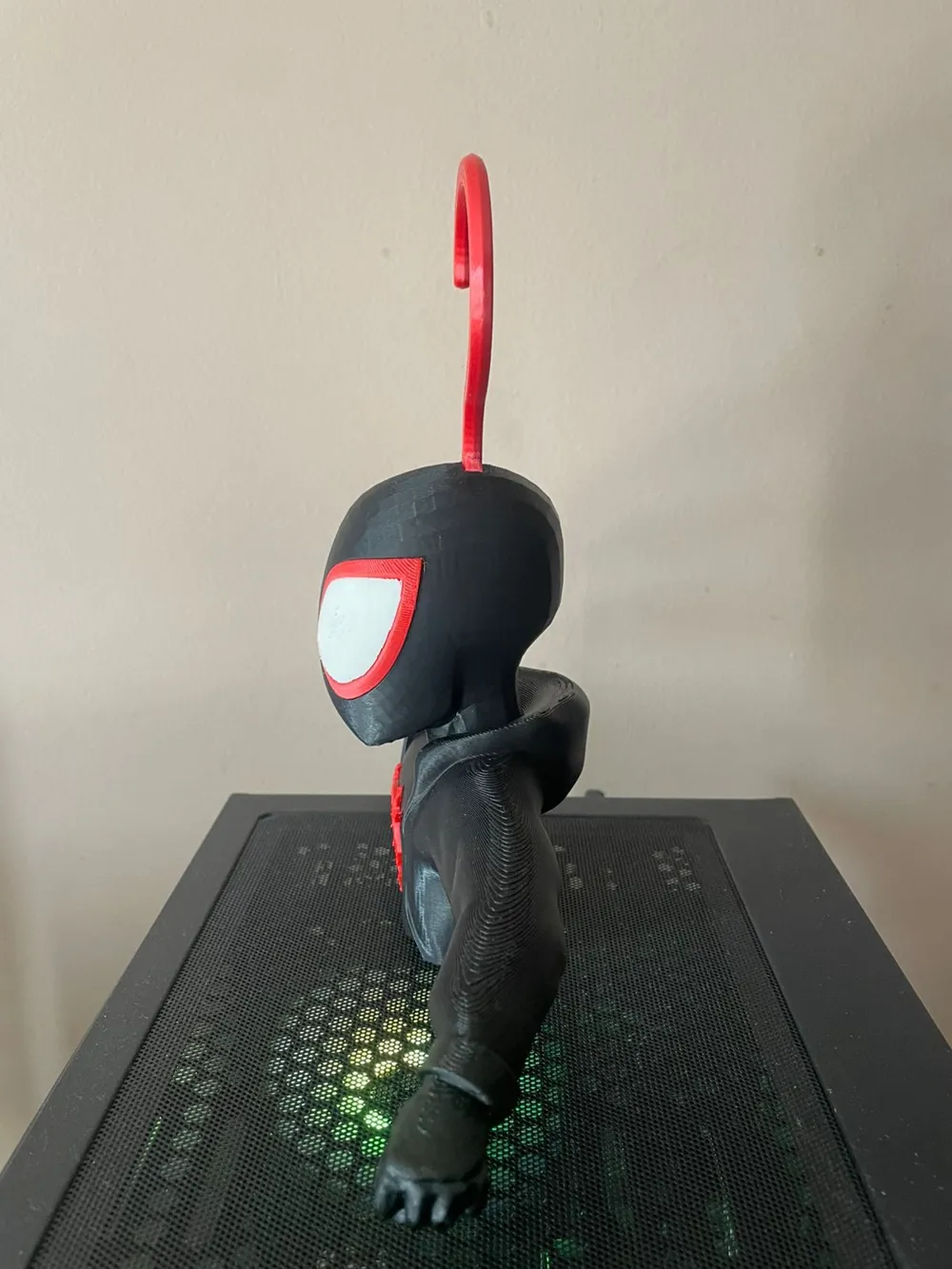 Spider-Man Hanger , no AMS - Free 3D Print Model - MakerWorld