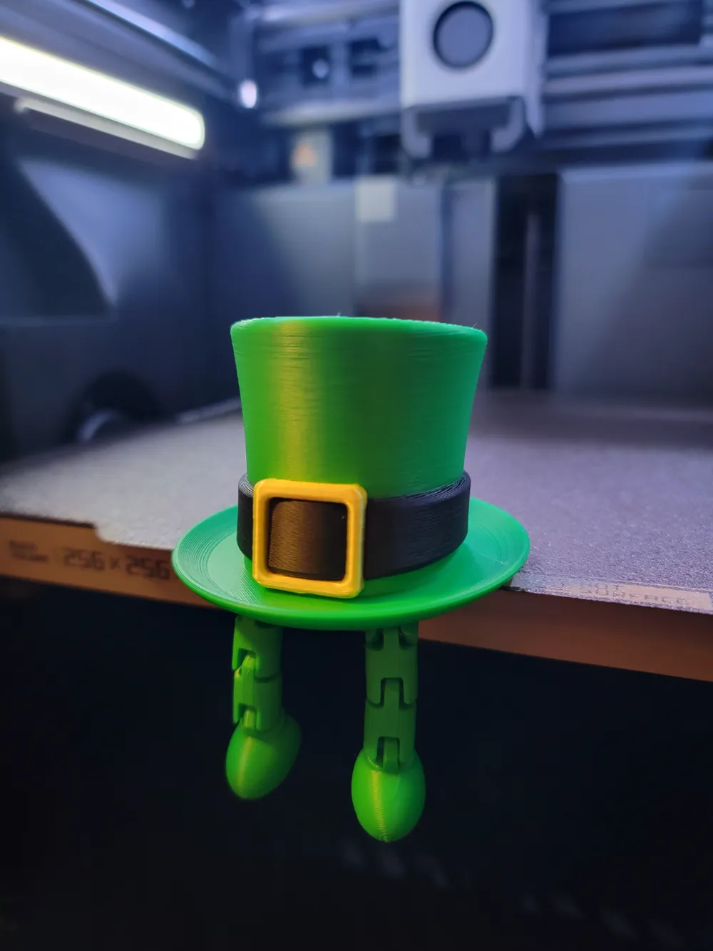 Articulated St. Patricks day hat by Tresca3D MakerWorld: Download Free 3D Models