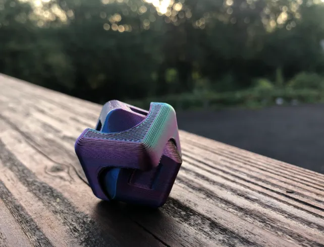 Spin Cube (Print in Place) 0.2mm nozzle by liminil MakerWorld: Download ...