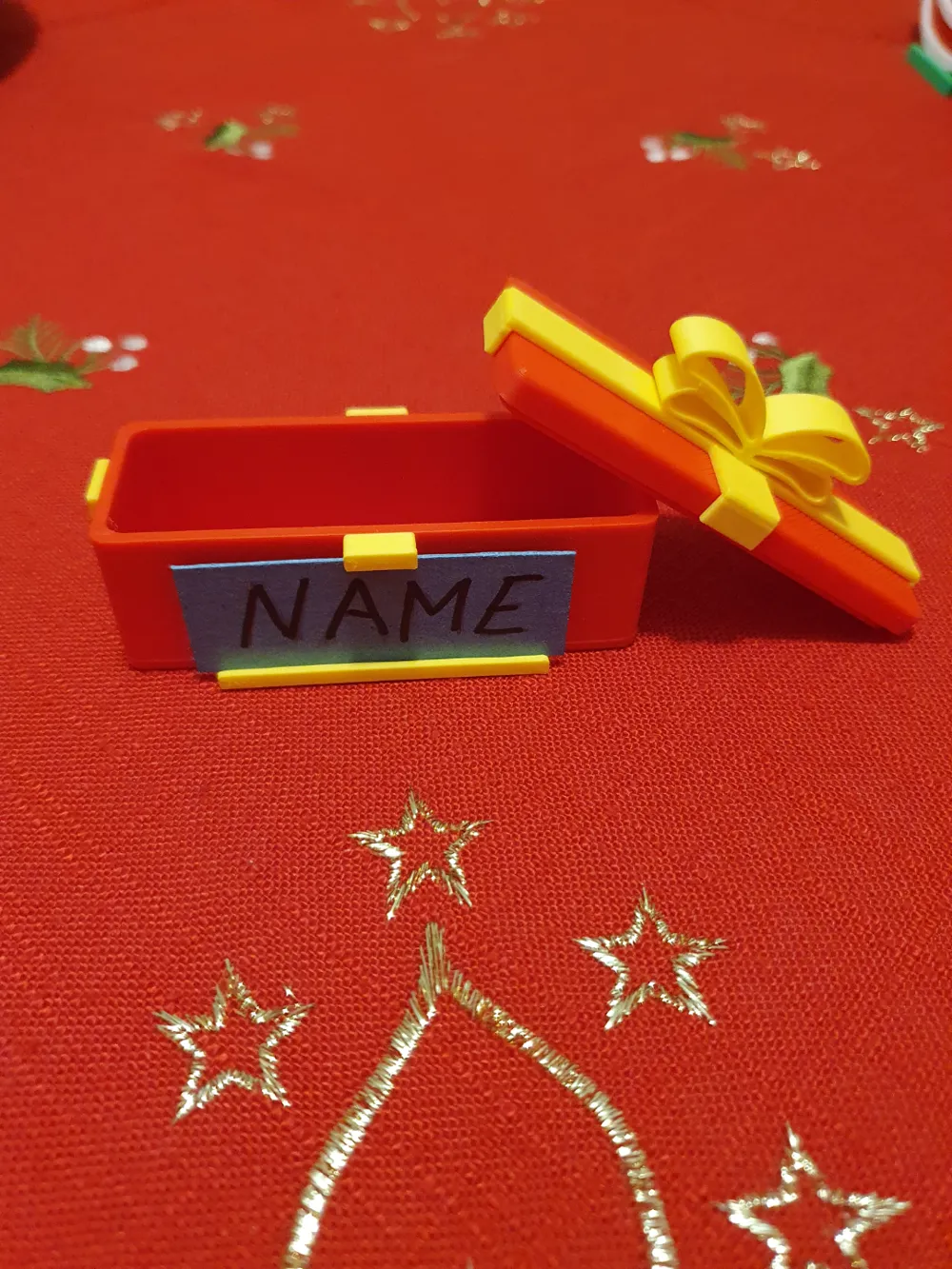 Gift box with placeholder (Scatola Regalo con segnaposto) by Passione ...