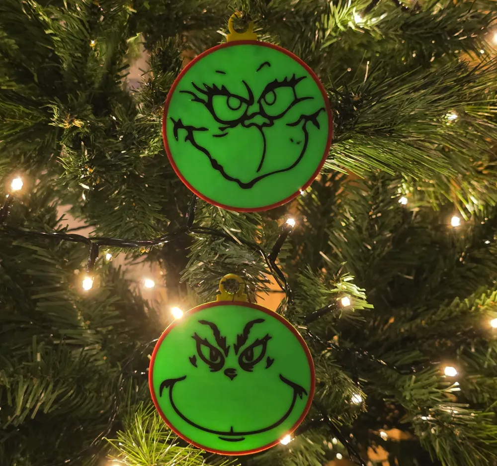 Grinch-themed Christmas Bauble - Free 3D Print Model - MakerWorld