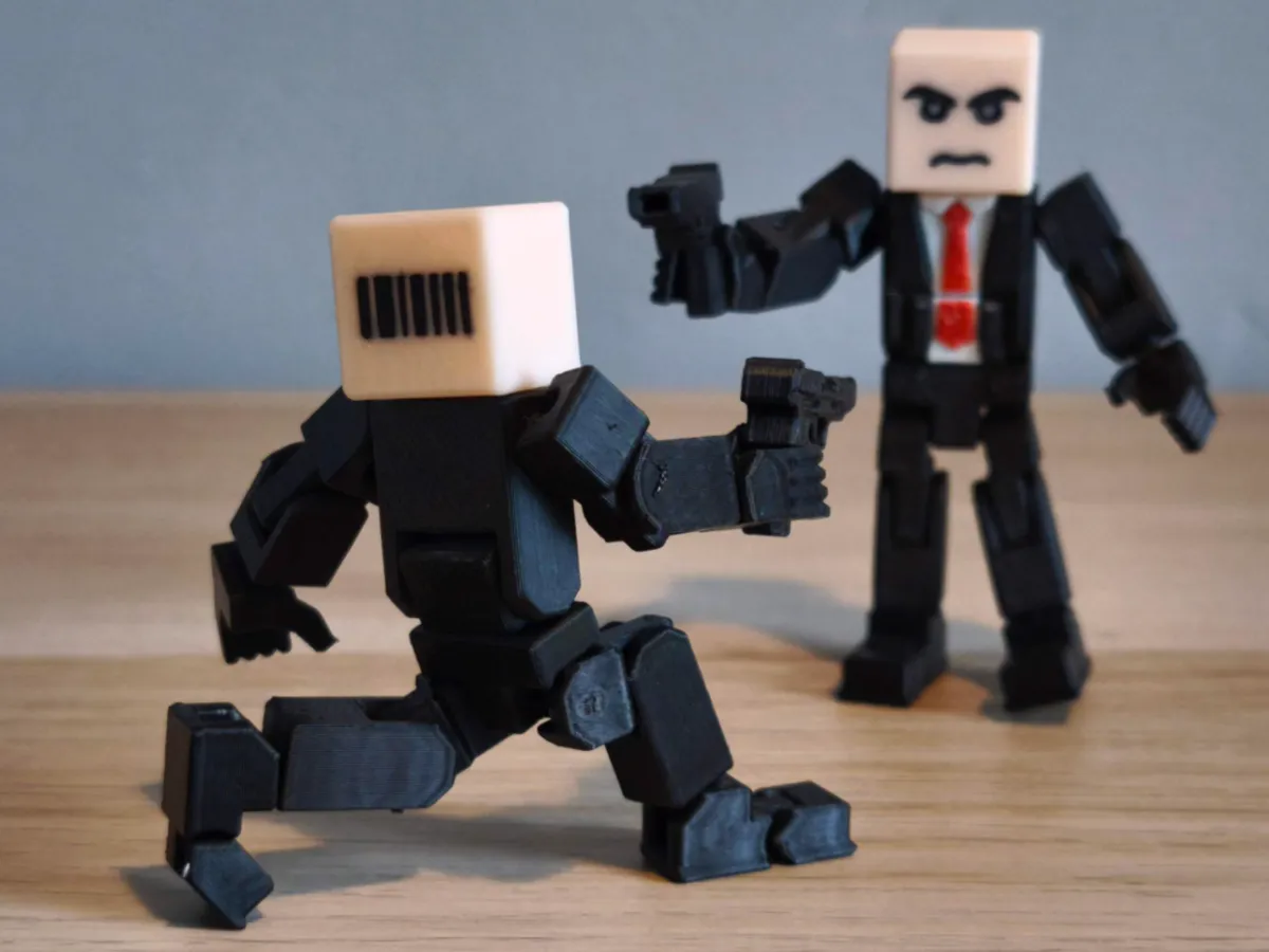 Hitman Agent 47 – Stylised Character with Pistol - Free 3D Print Model ...