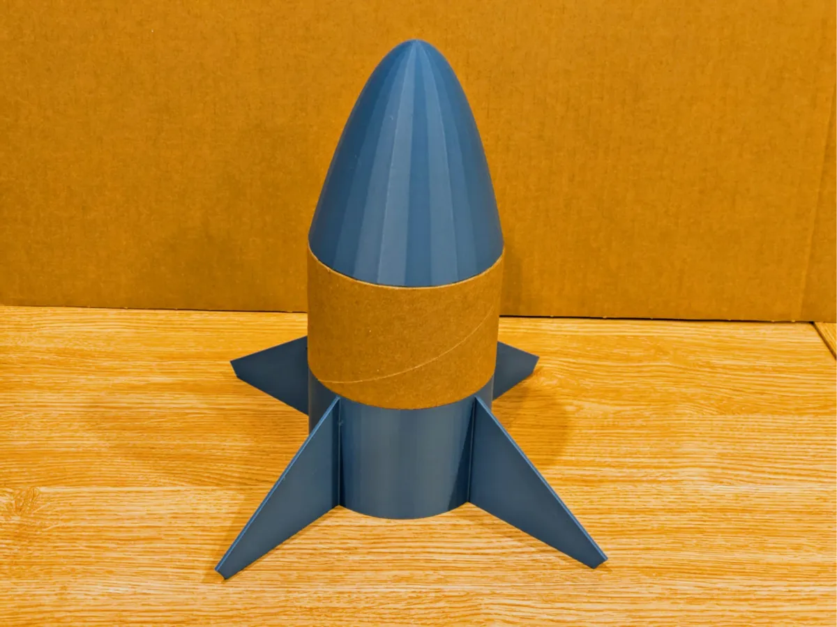 Cardboard Spool Rocket (decorative storage) by Maelstrom2025 MakerWorld ...