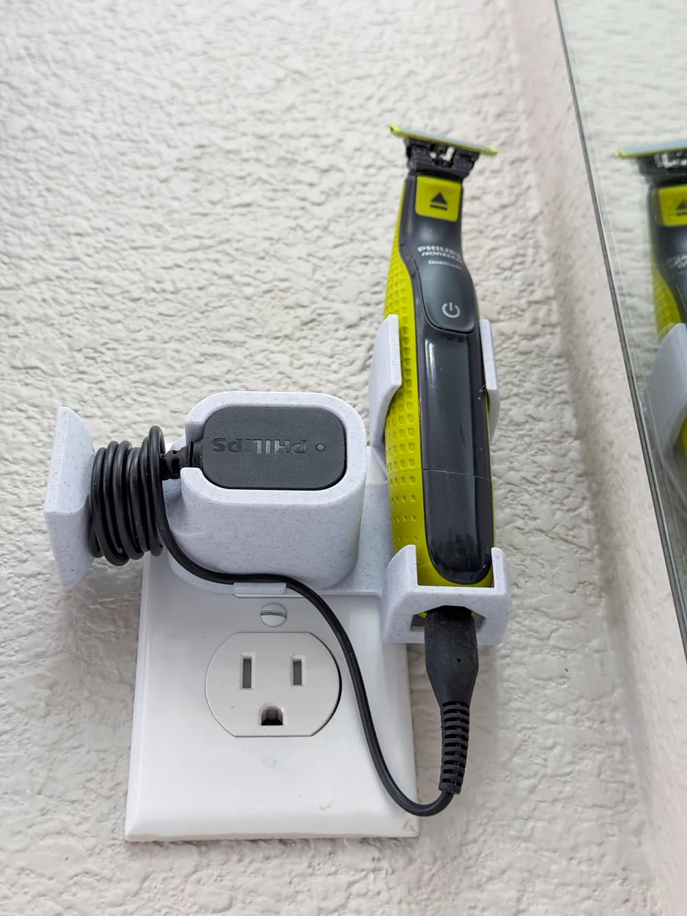 Philips OneBlade Plug-In Wall Mount + Cord Holder - Free 3D Print Model ...
