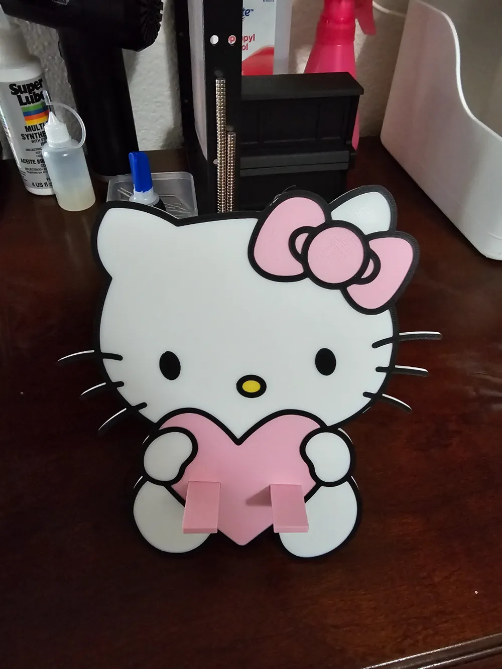 Hello Kitty phone stand by Caubekhoaito - MakerWorld