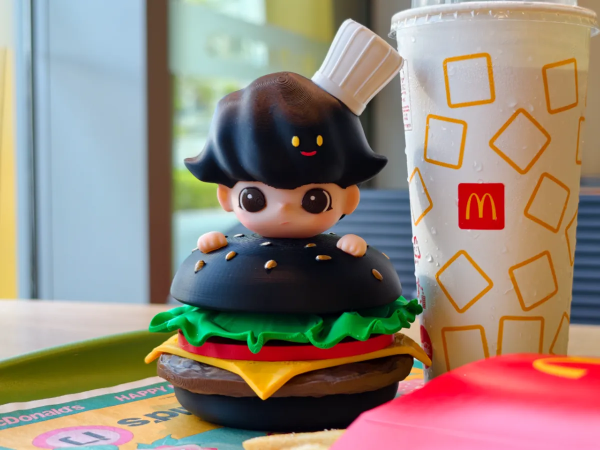 Black Gold Burger Dimoo - Dimoo Loves McDonald's Series - Free 3D Print ...