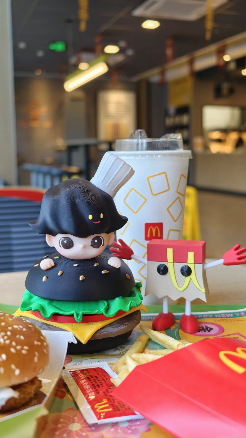 Black Gold Burger Dimoo - Dimoo Loves McDonald's Series - Free 3D Print ...