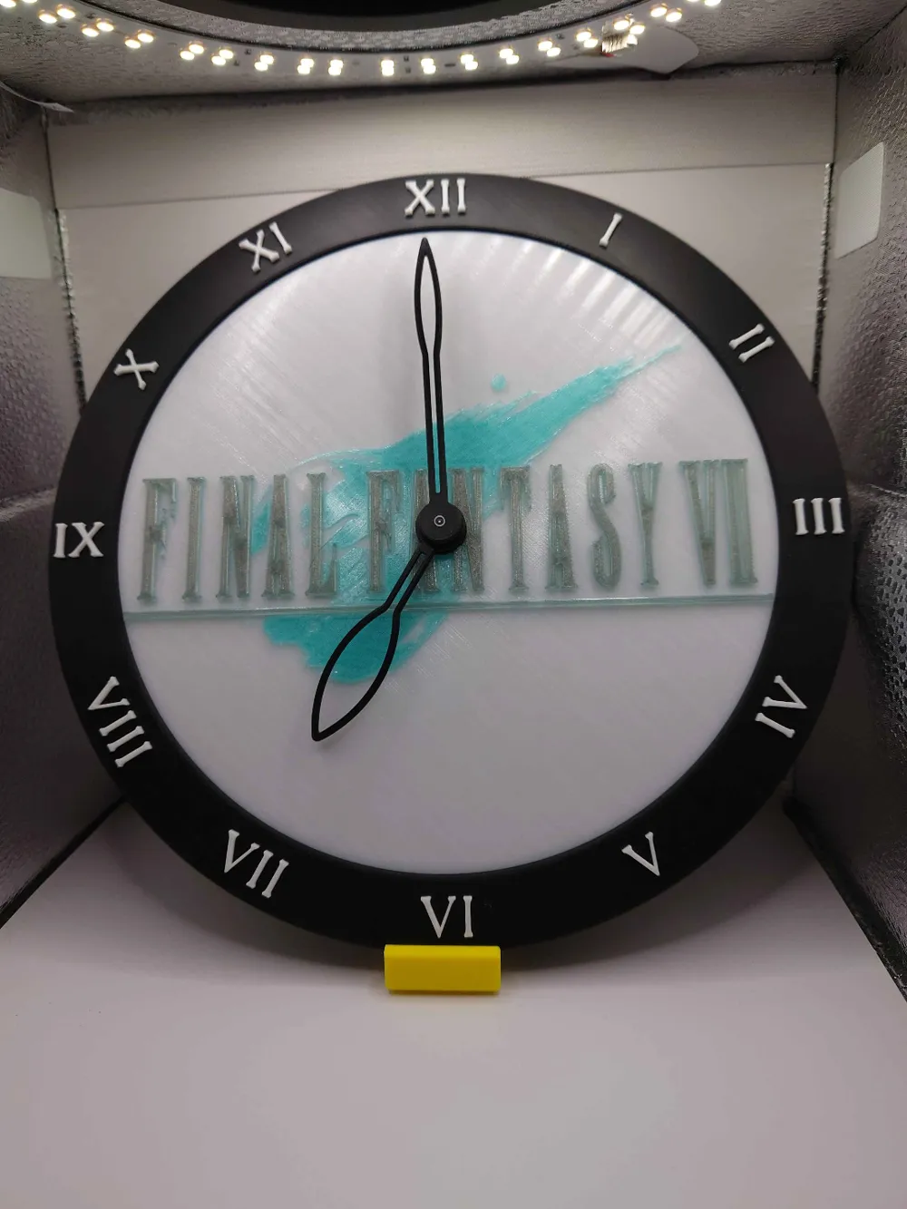 Final Fantasy 7 Logo Analogue Clock by Cypherous - MakerWorld