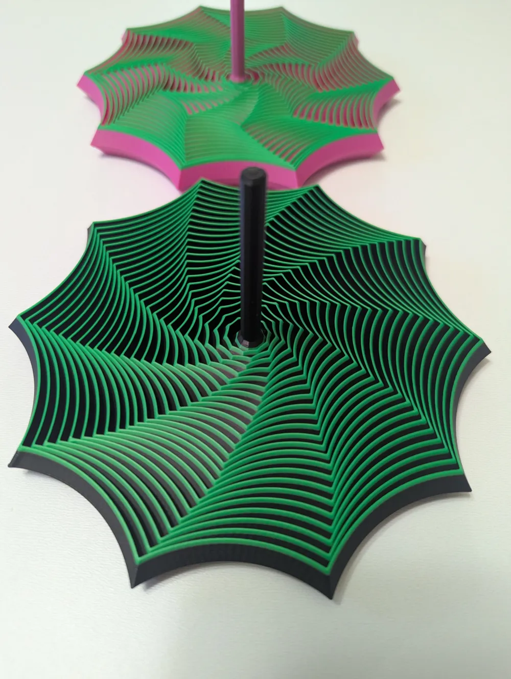 Curved Star Fidget - Free 3D Print Model - MakerWorld