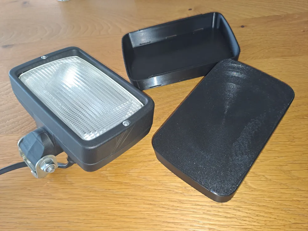 Hella headlight cover by Dodo3422 - MakerWorld