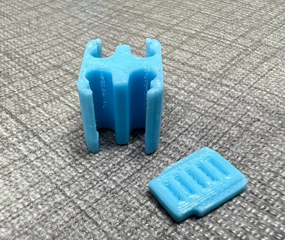 A1 and A1MINI Filament HUB PTFE four-tube retainer by grwang41 - MakerWorld