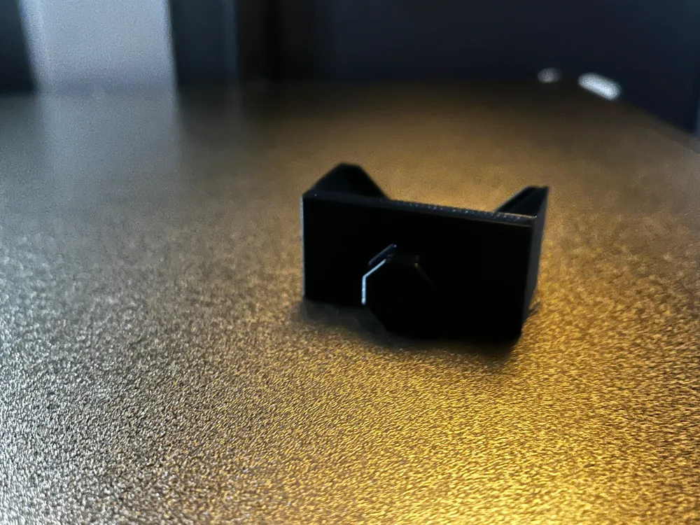 Razor Holder for Multiboard by ceaddl - MakerWorld