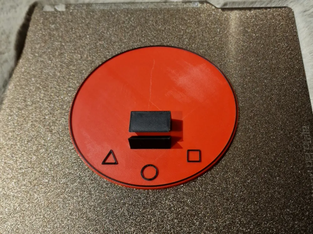 Squid Game Frontman Mask Holder by Davide 87 - MakerWorld