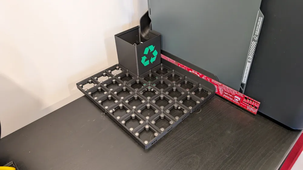 P1S X1C Poop Chute with Gridfinity Base and "Loo" by robosquiggles ...