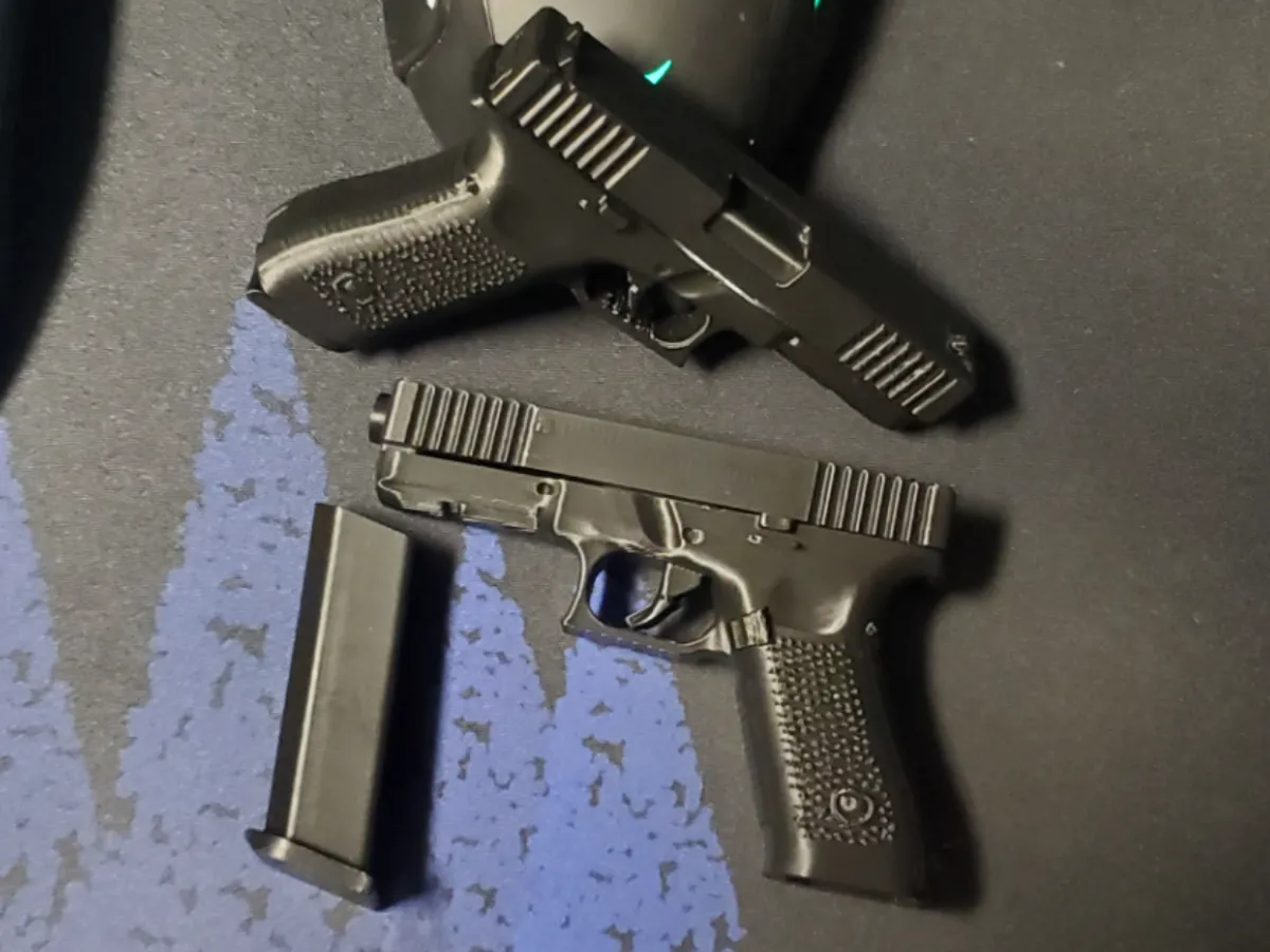 Glock 17 Fidget Toy - Free 3D Print Model - MakerWorld