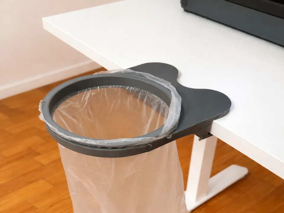 Mini Desk Trash Hook – Clip, Bag, Done - Free 3D Print Model - MakerWorld