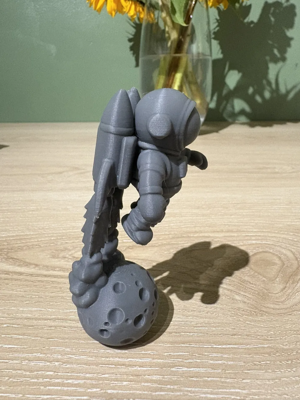 Moon Rider Spaceman by Badboyturnz MakerWorld: Download Free 3D Models