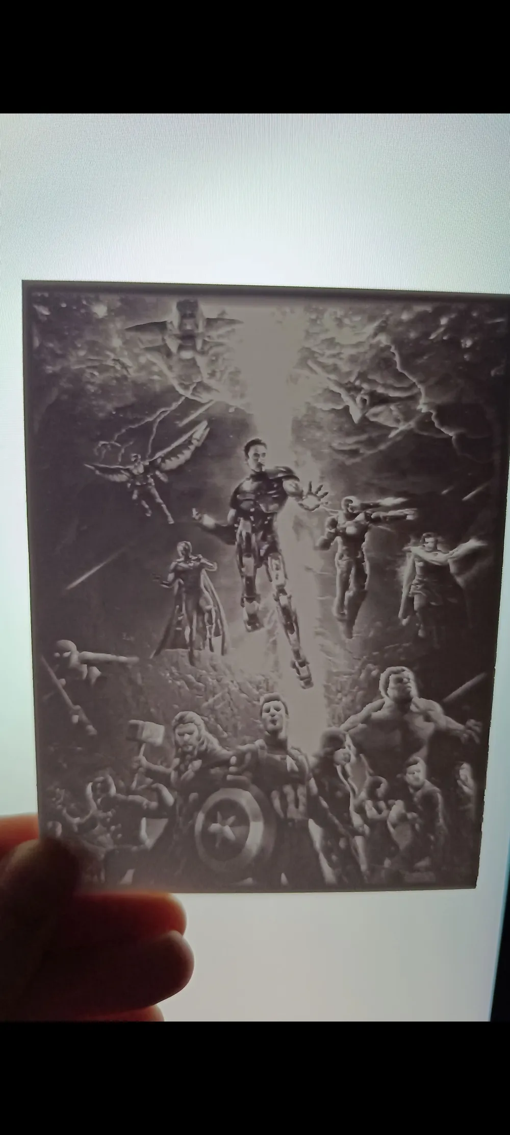 lithophane avenger - Free 3D Print Model - MakerWorld