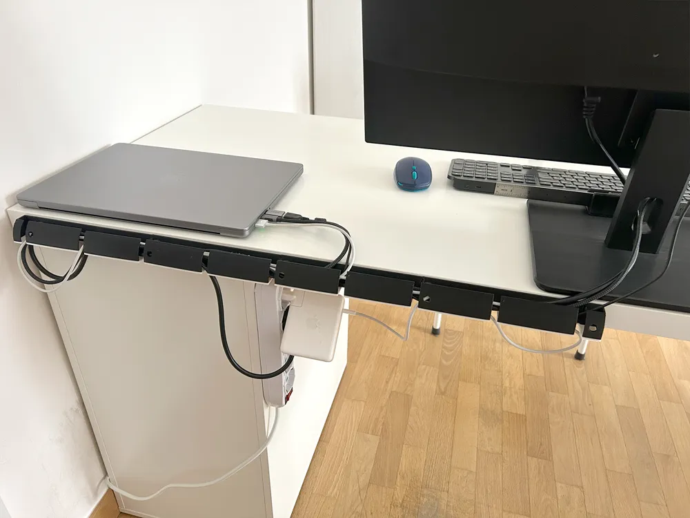 ADKS - Bandeja de cables para escritorio - Modelo de impresión 3D ...