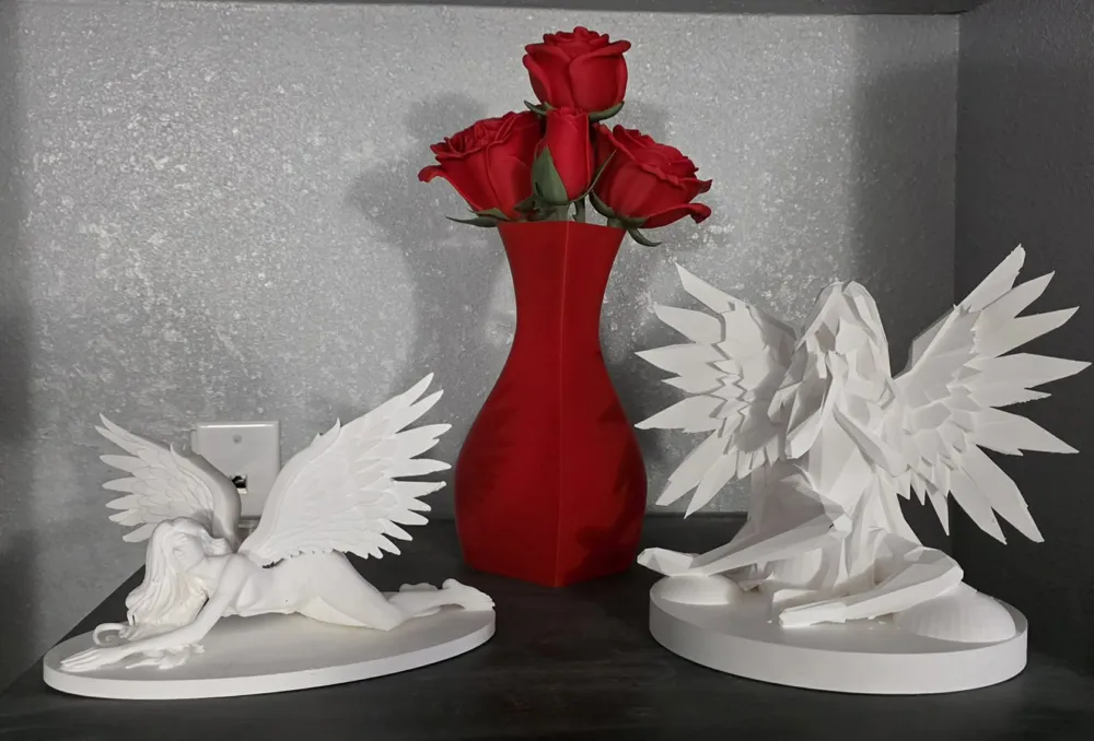 Heart Curved Vase - Free 3D Print Model - MakerWorld