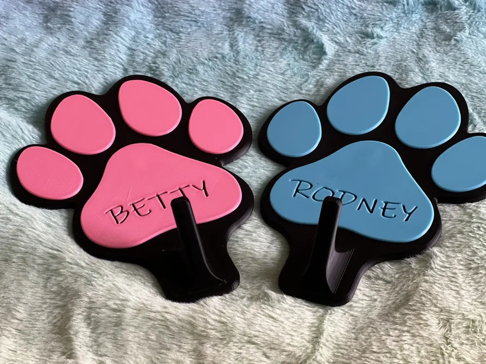 Paw Print Lead & Collar Holder by Sully MakerWorld: Download Free 3D Models