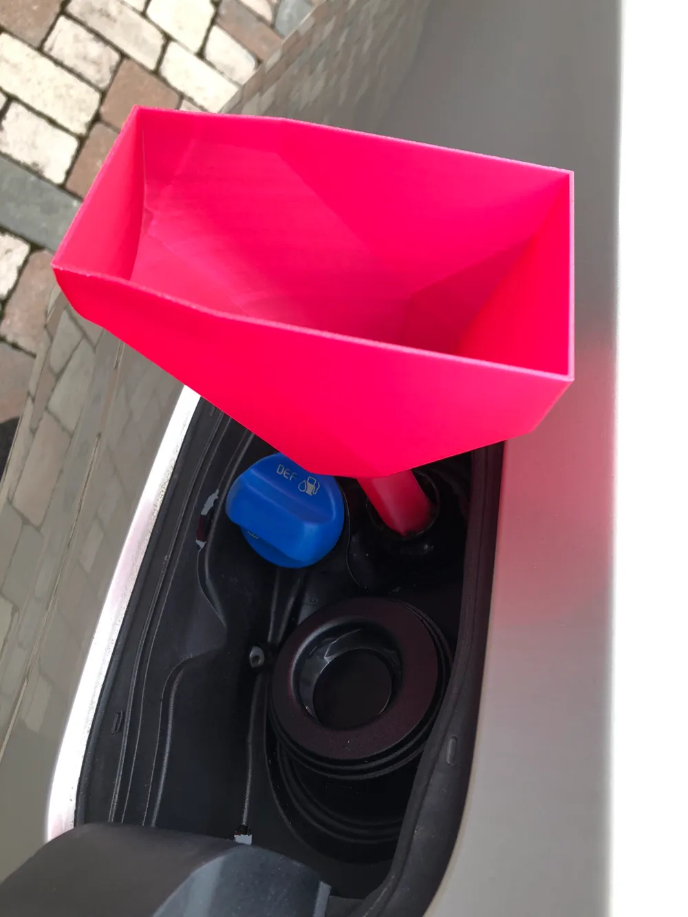 AdBlue Funnel by Vozfrank - MakerWorld