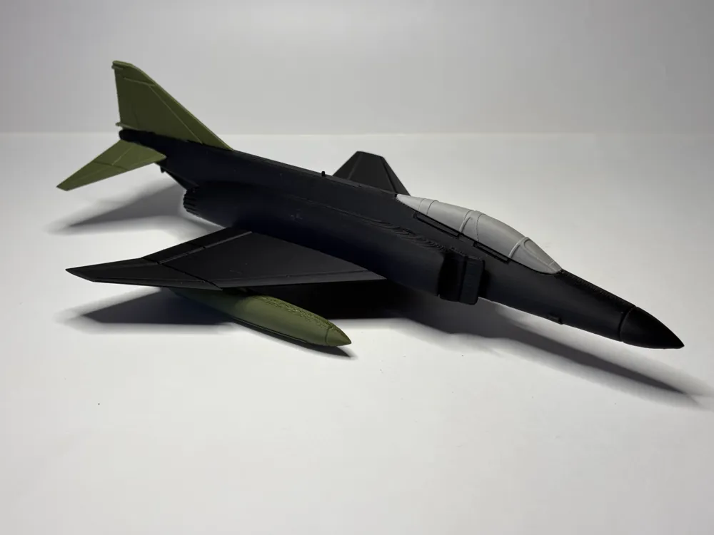 McDonnell Douglas F-4 Phantom II by PaperPlaneLab MakerWorld: Download ...