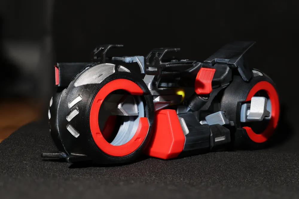 TRON Battle God Motorcycle - Free 3D Print Model - MakerWorld
