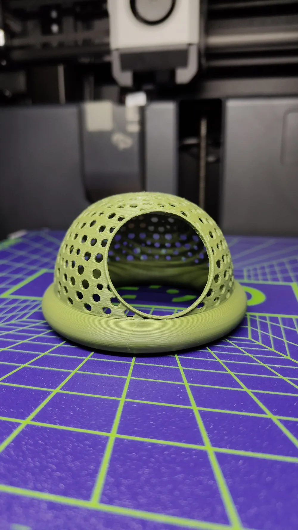 Aquarium Floating Cave Fish - Free 3D Print Model - MakerWorld