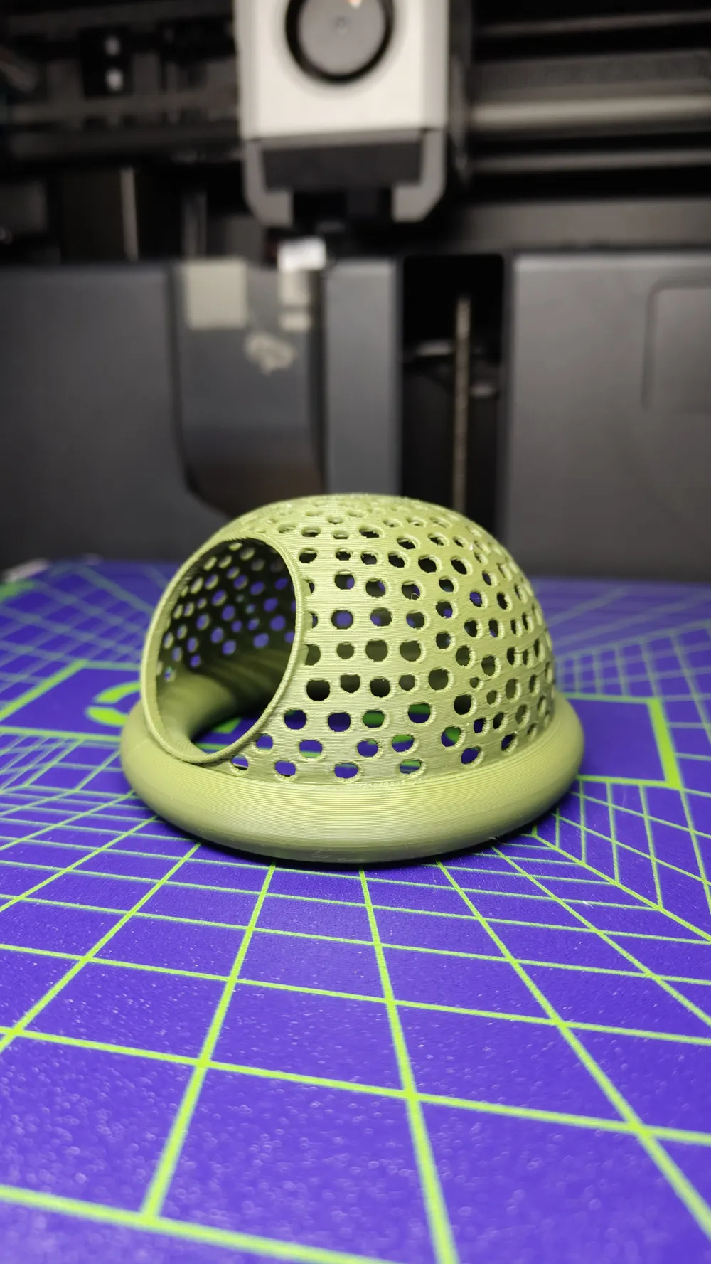 Aquarium Floating Cave Fish - Free 3D Print Model - MakerWorld