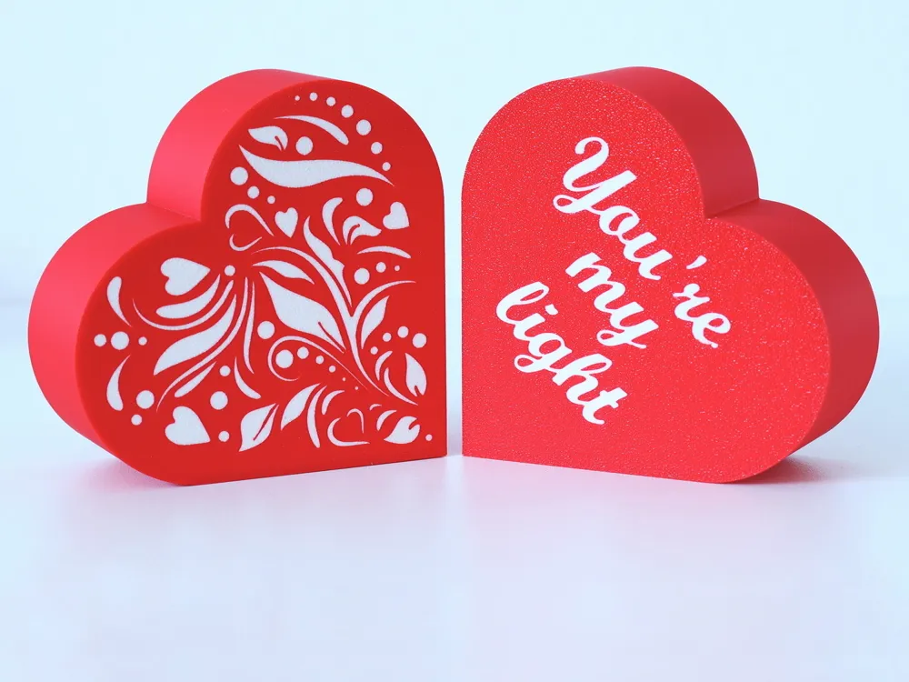 Customizable Heart Lightbox / Giftbox - Free 3D Print Model - MakerWorld